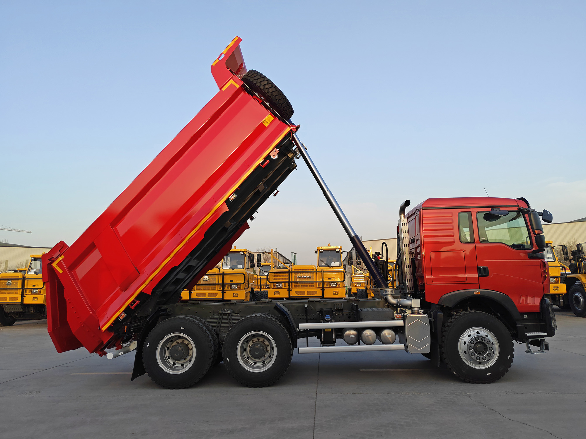 HOWO T5G 6X4 | SITRAK Беларусь